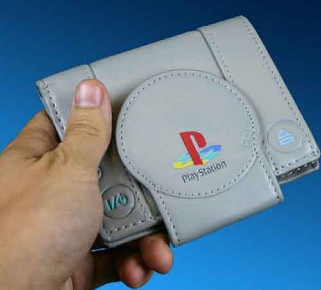 Sony Playstation Wallet - Cool Things To Buy